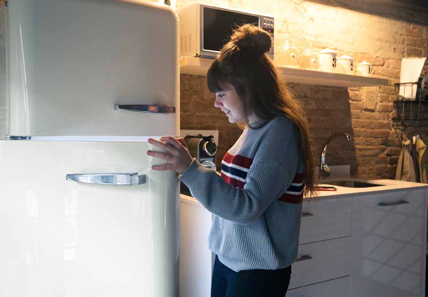 How to maximize your fridge space - Blog | LIVE More by Minto