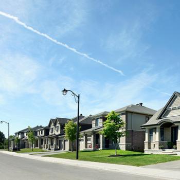 What Is a Freehold Townhome? The Benefits, Pros and Cons