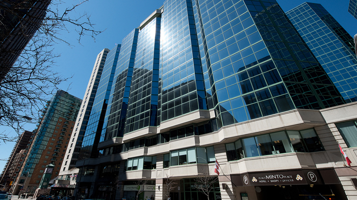 Minto Place Canada Building 344 Slater Street : 18 floor building