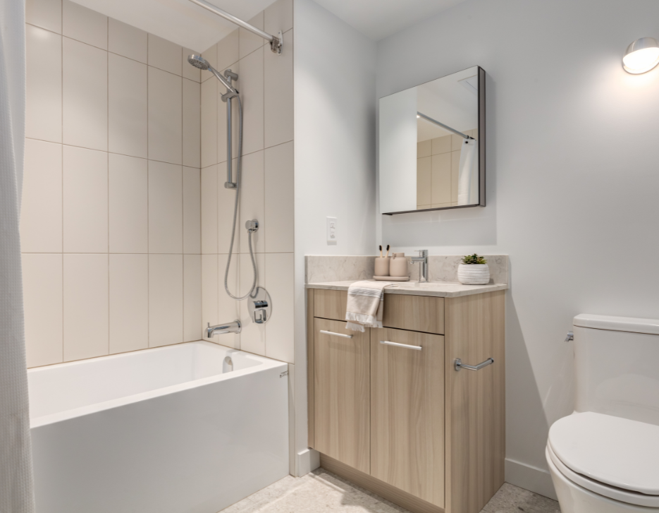 Lonsdale Square - Apartments in Lonsdale, North Vancouver | Minto ...