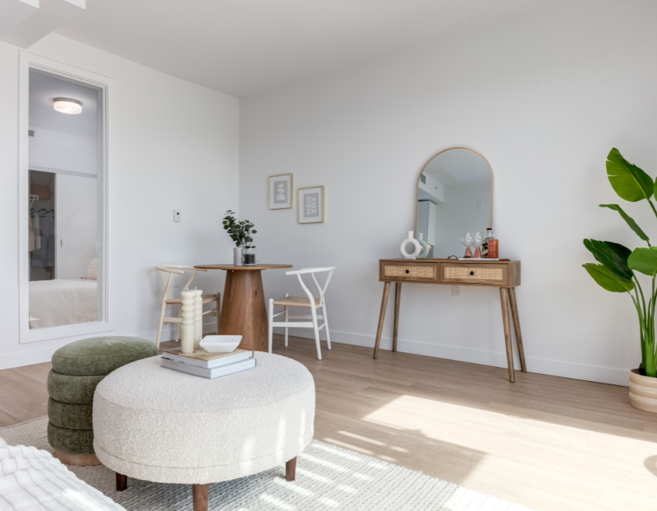 Lonsdale Square - Apartments in Lonsdale, North Vancouver | Minto ...