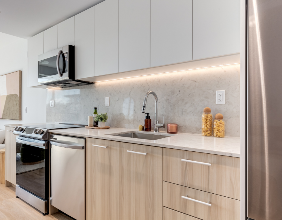 Lonsdale Square - Apartments in Lonsdale, North Vancouver | Minto ...