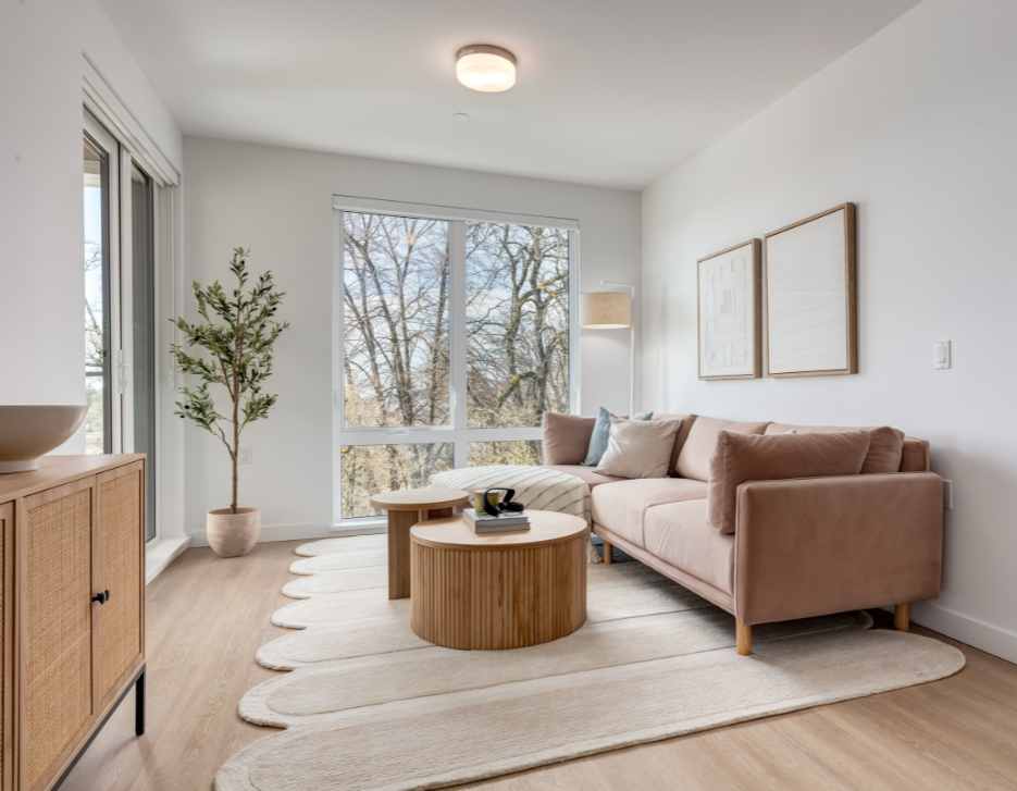 Lonsdale Square - Apartments in Lonsdale, North Vancouver | Minto ...